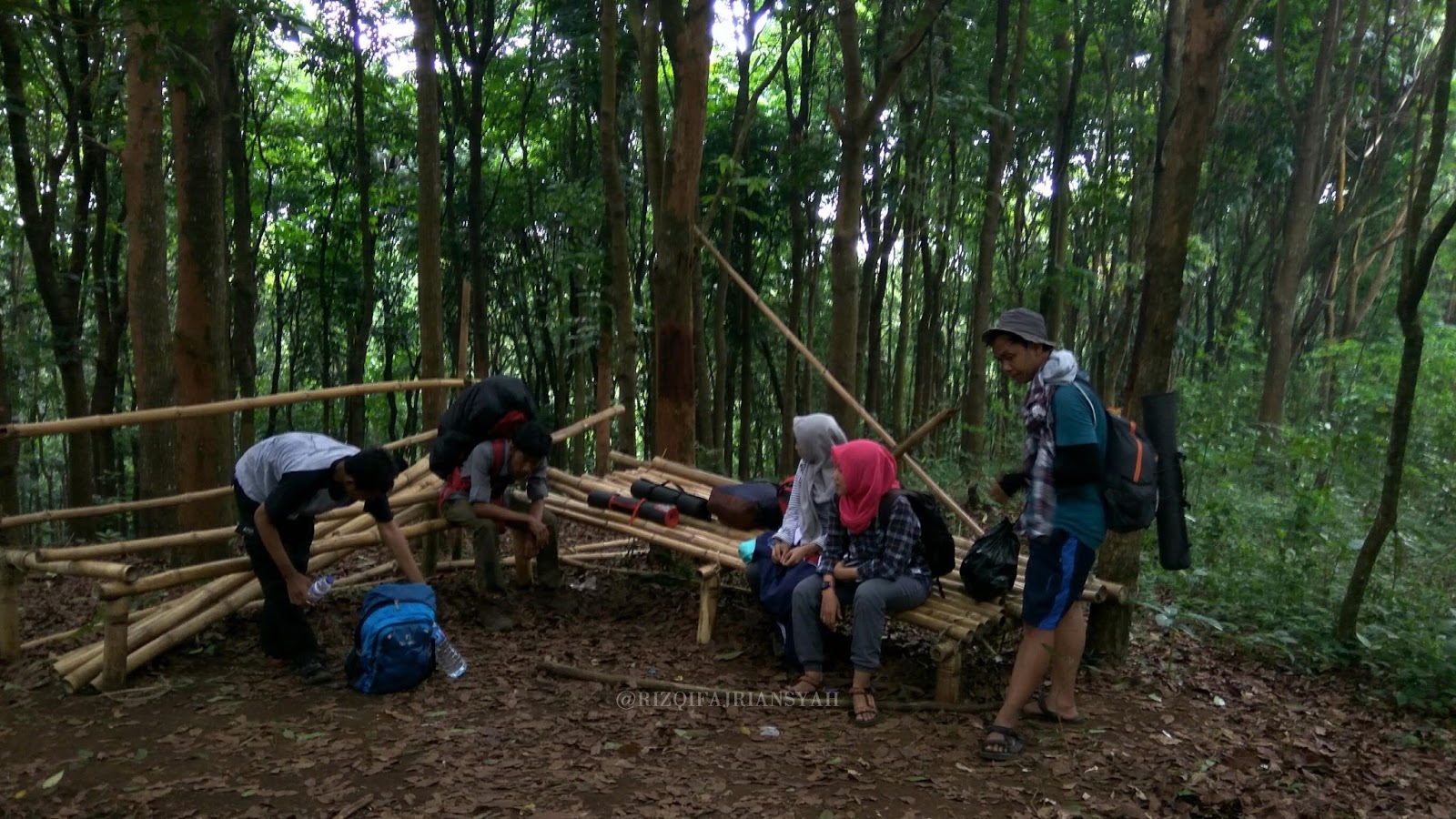 Puncak Jengger (Gunung Jokomujung) | KASKUS