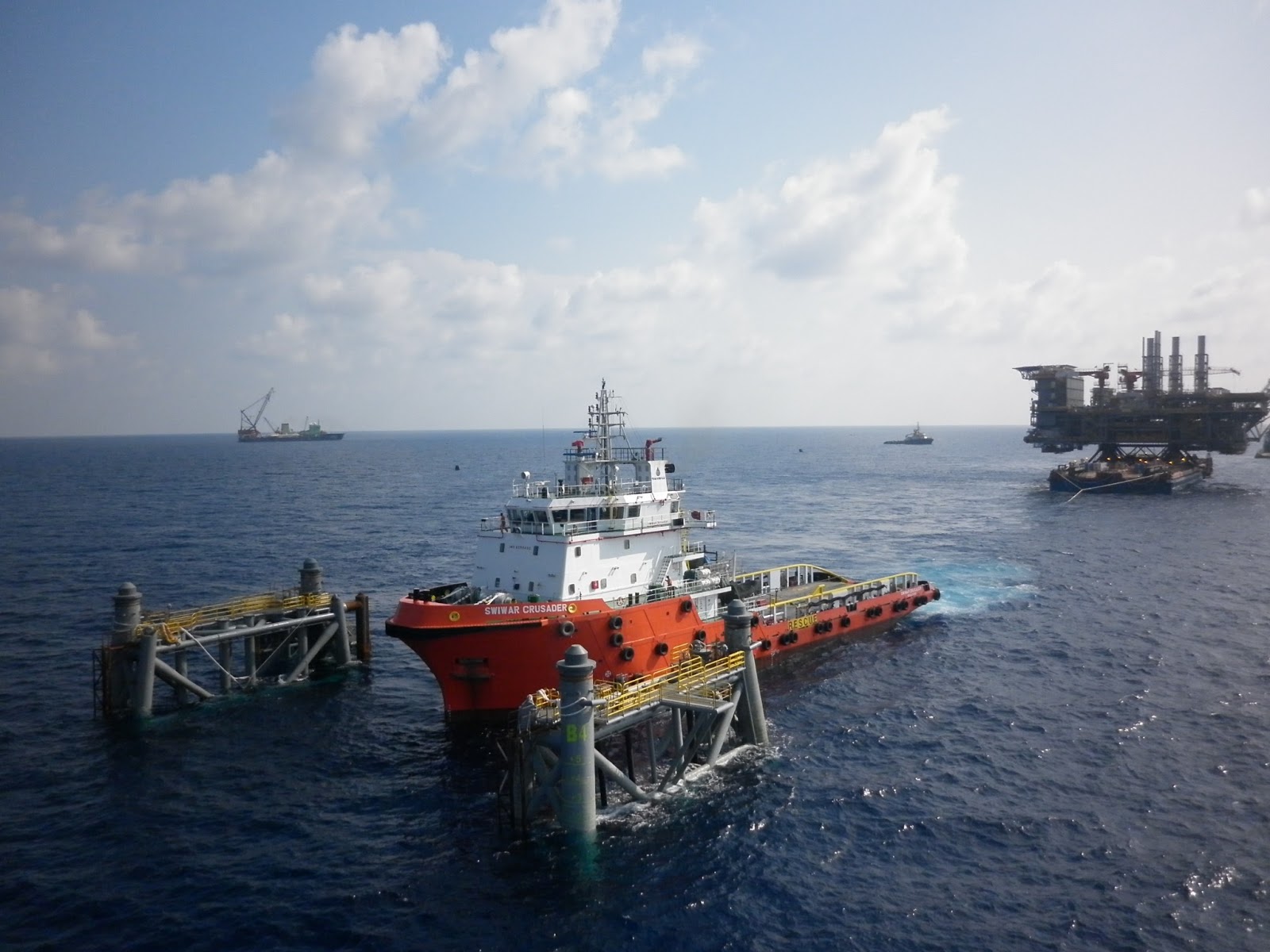 Membangun Offshore Platform (Anjungan Lepas Pantai) | KASKUS