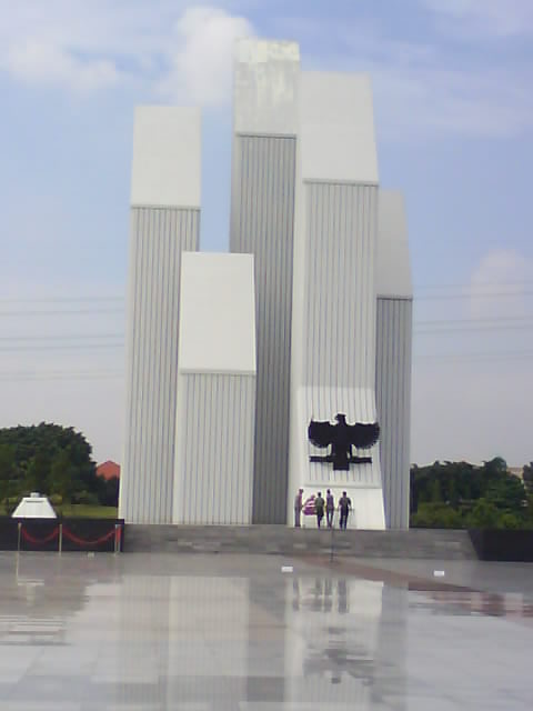 10 Menara (Tugu) Terbaik dan Terkenal di Indonesia! - Page 2 | KASKUS