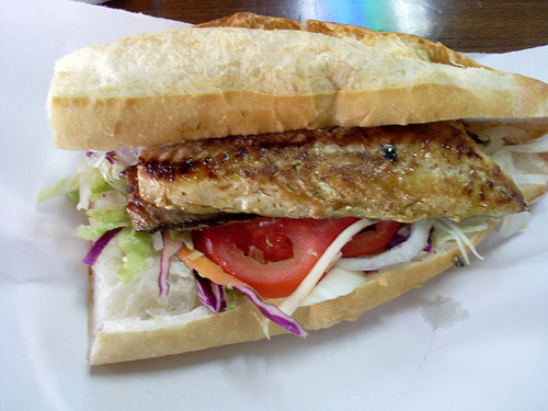 Roti Isi Ikan Khas Eminonu | KASKUS