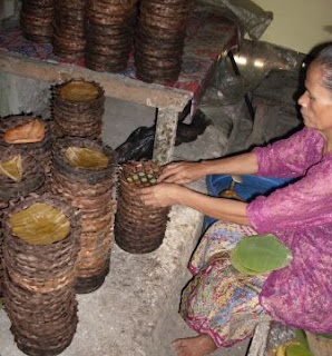 Sarapan Dengan yang Manis / APEM KESESI, PEKALONGAN | KASKUS
