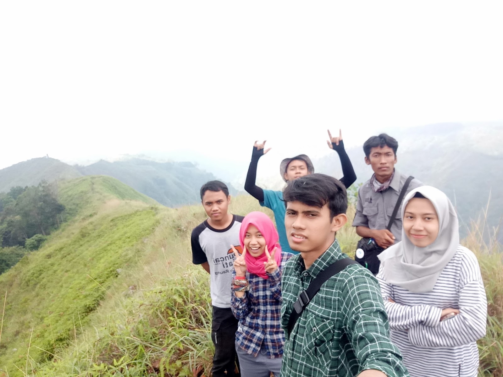 Puncak Jengger (Gunung Jokomujung) | KASKUS