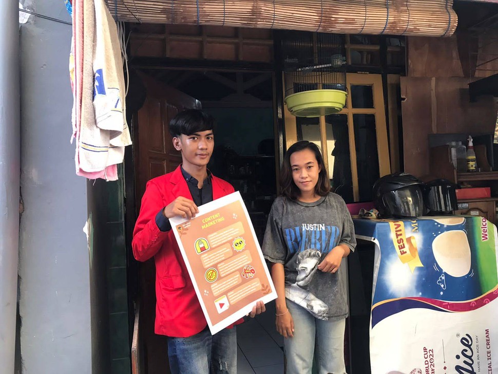 SOSIALISASI TENTANG CONTENT MARKETING KEPADA MASYARAKAT NGAGEL REJO RW V | KASKUS