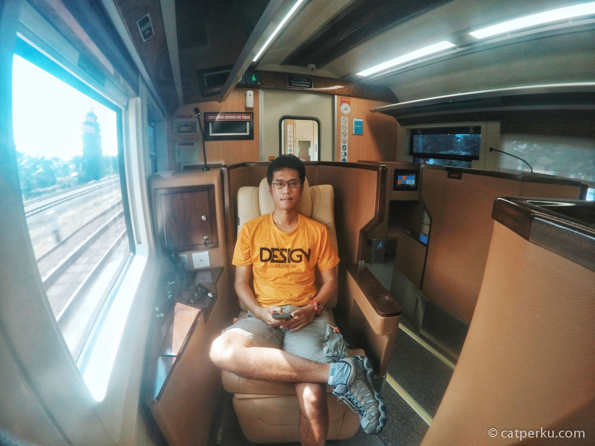 Mantap Sekarang Indonesia Punya Dua Kereta Sleeper Mewah Kaskus