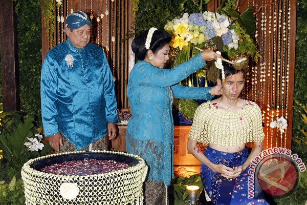 Itu hanya Pitnah! Tato di Lengan IBAS yg Selalu Ditutupi Baju Lengan ...