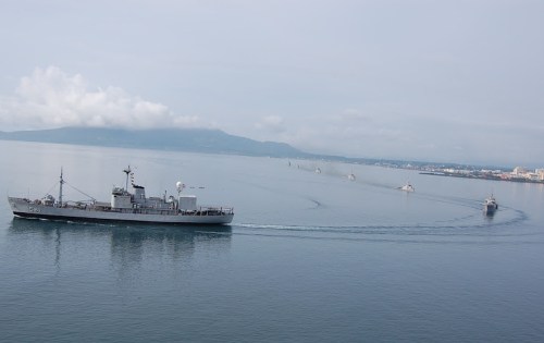 KRI Multatuli 561: “Kapal Markas Yang Misterius” | KASKUS