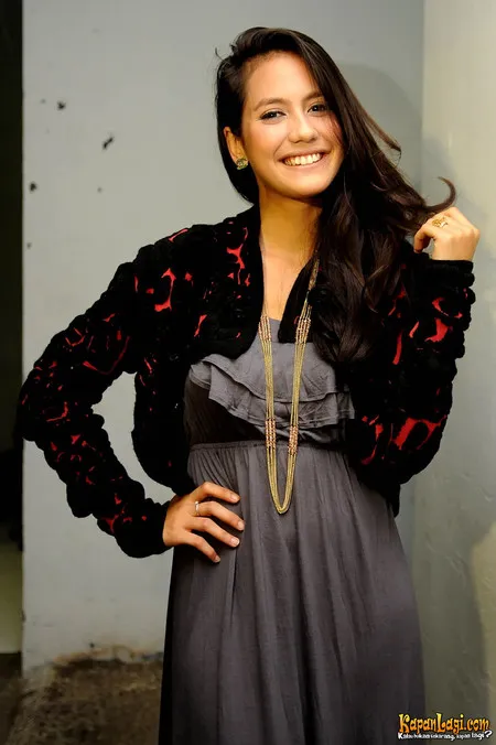 .::Sharing foto2 Artis Indonesia::. - Part 3 - Page 378 | KASKUS