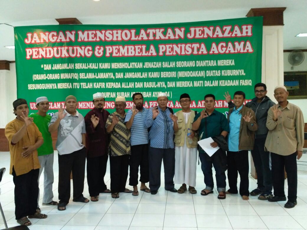 Home Nasional Berita Peristiwa HTI Bantah Kibarkan Bendera di Reuni ...