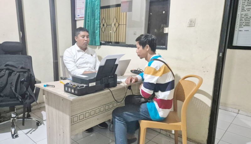 Pria Mesum Kepergok Ngintip Cewek Mandi Kaskus